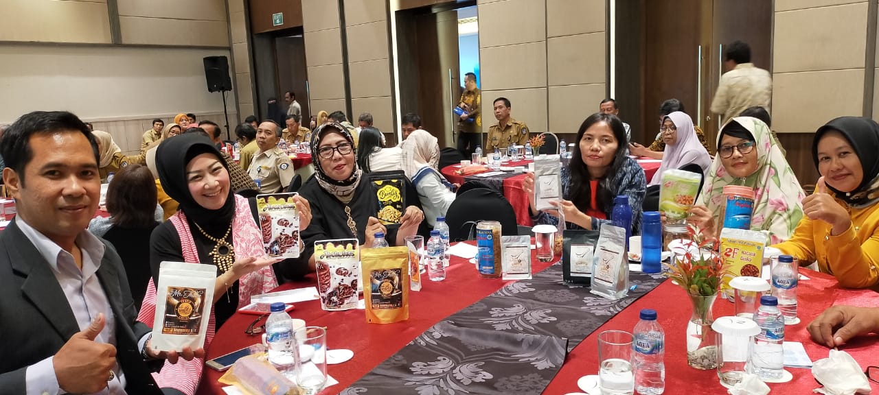 Sosialisasi Pemanfaatan Akses Pasar oleh Pelaku Usaha di Provinsi ...